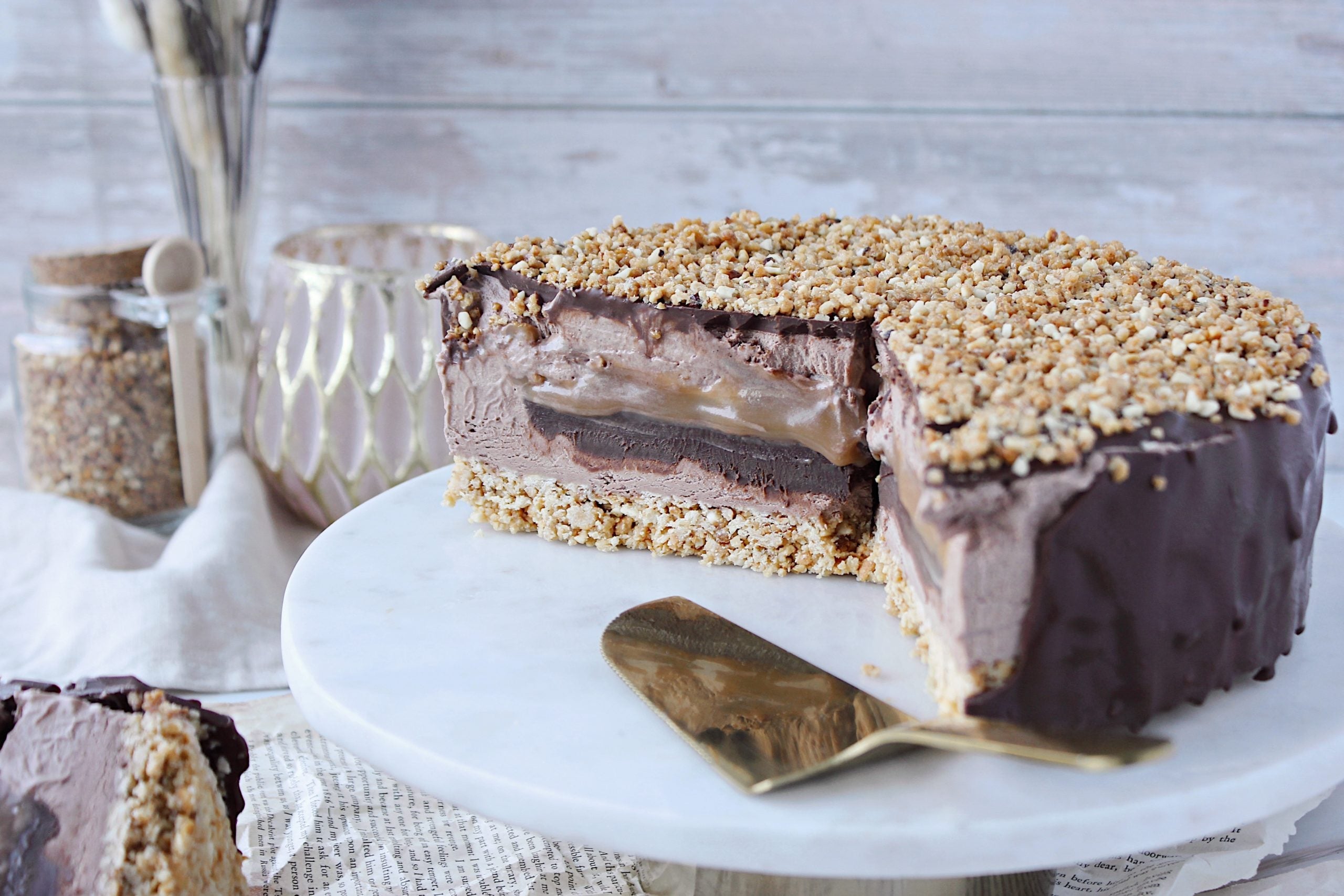 Himmelsk sjokolade iskake | Slikkepott.no - Alt til baking